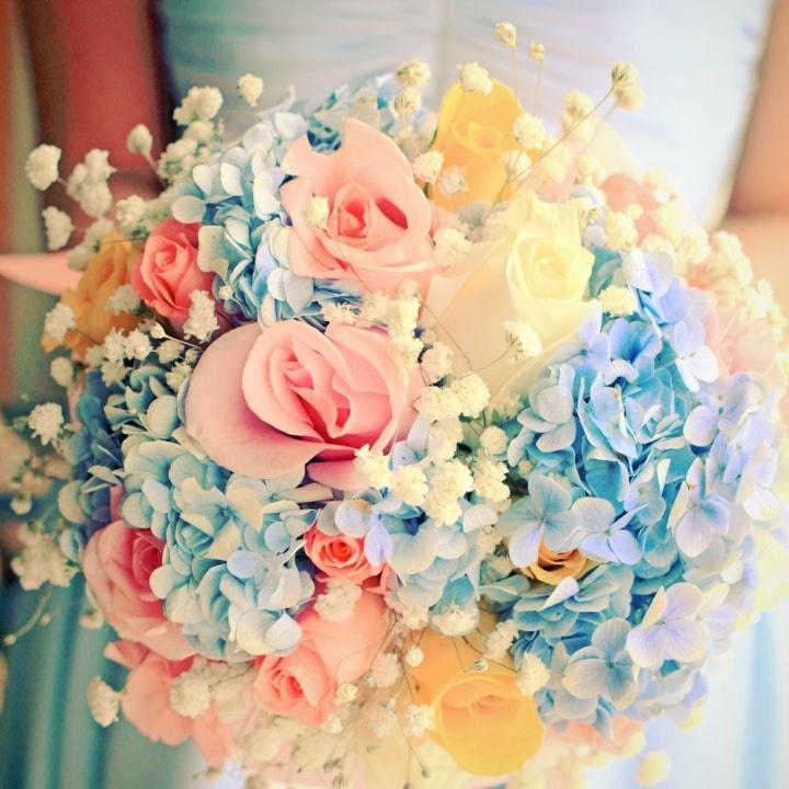 Buquê azul para a noiva: 80 inspirações para a noiva