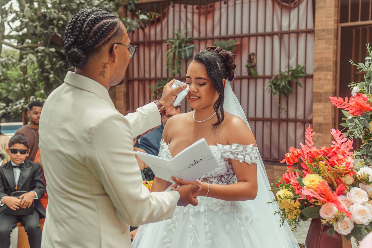 Mais de 150 frases de casamento. As frases de casamento mais românticas!