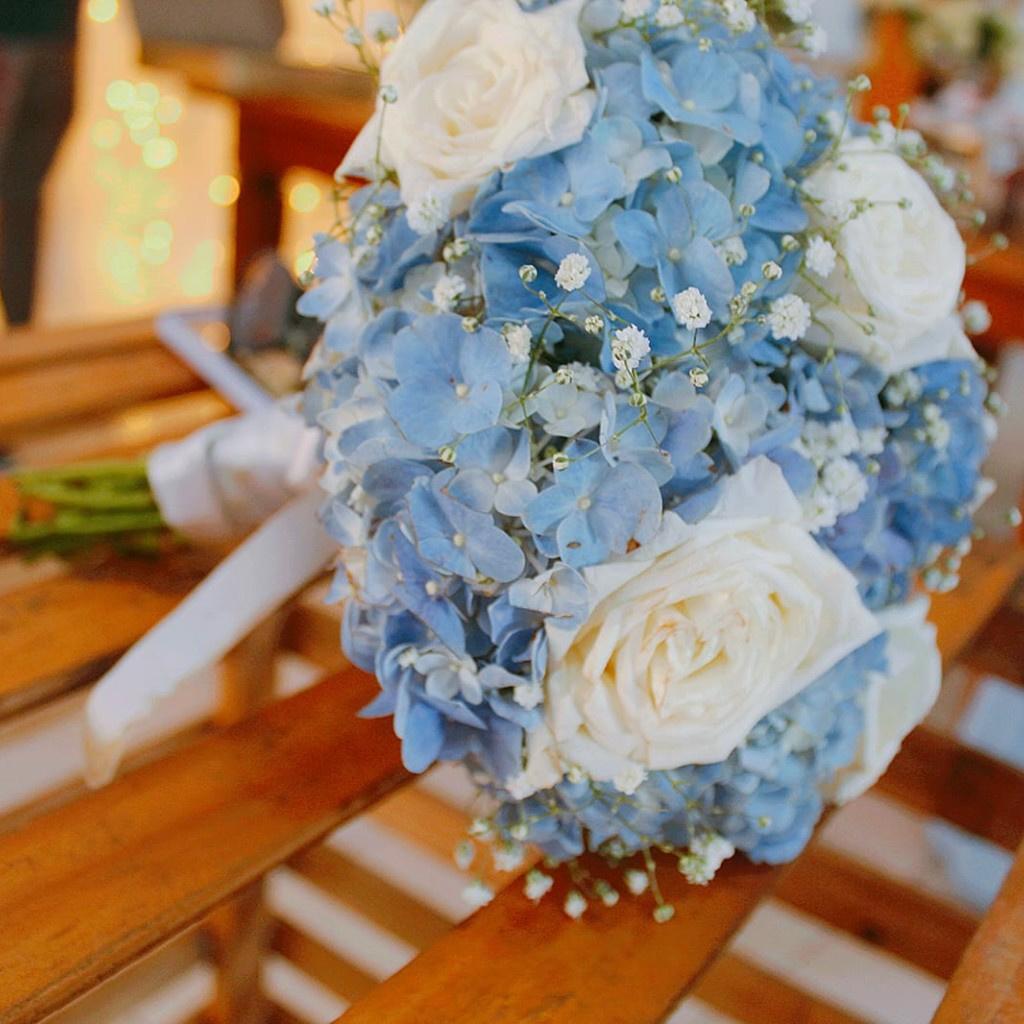 Por que escolher o azul serenity para o seu casamento?