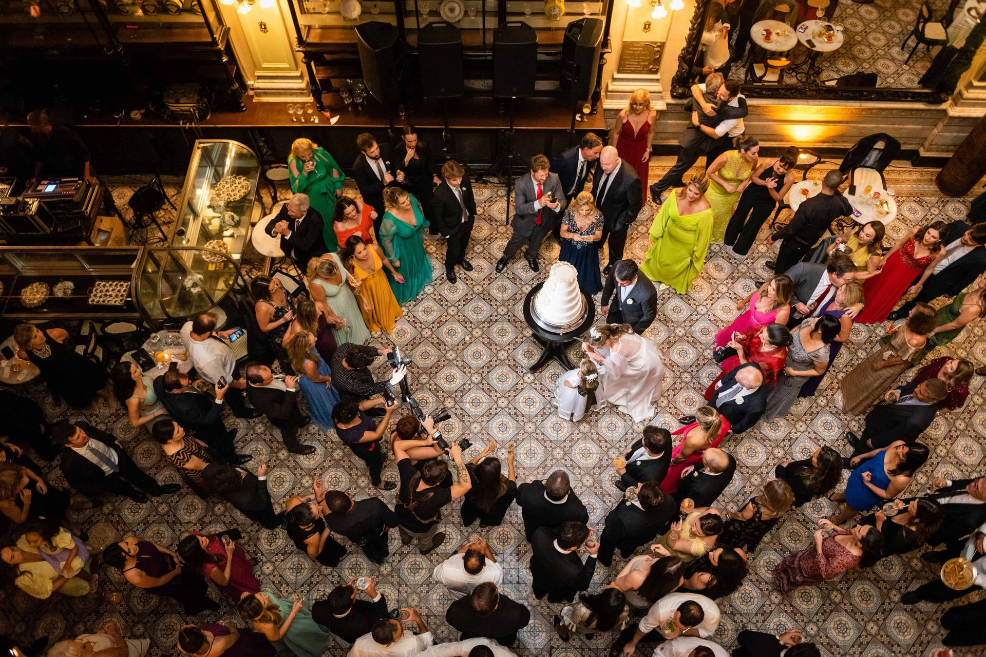 Confeitaria Colombo - Consulte disponibilidade e preços