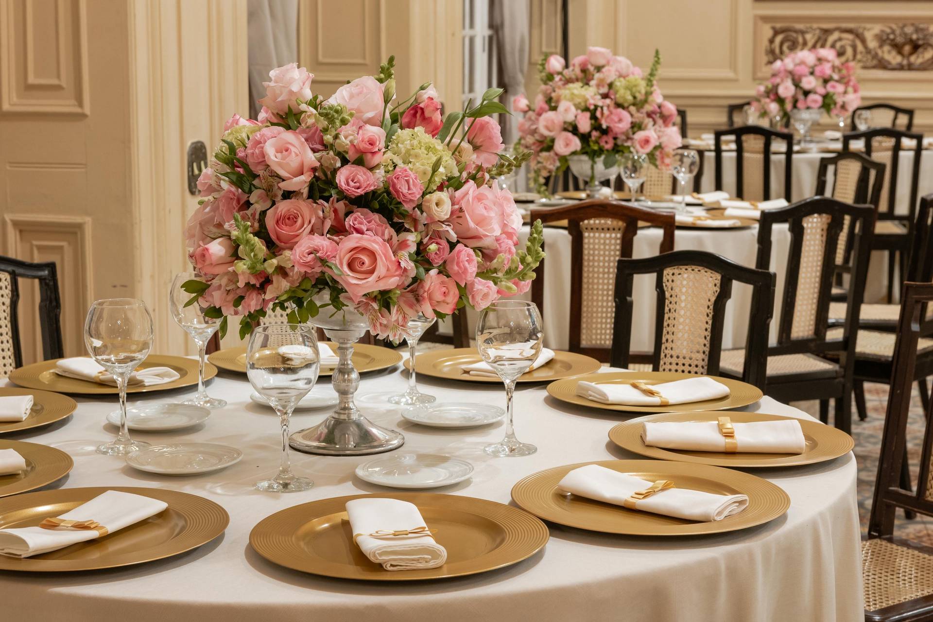 Confeitaria Colombo - Consulte disponibilidade e preços