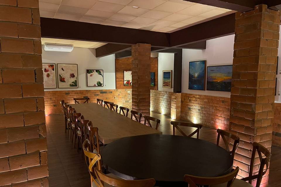 Onix Wine Bar - Consulte disponibilidade e preços