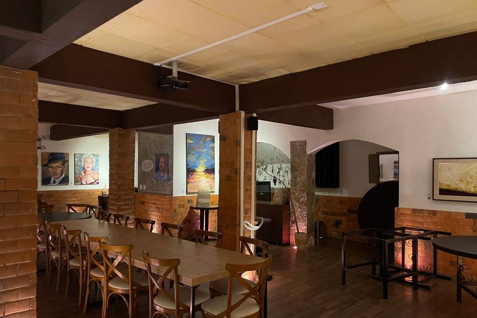 Onix Wine Bar - Consulte disponibilidade e preços